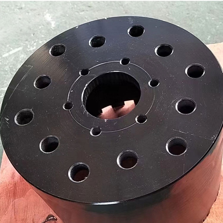 Hot Tapping Cutter with Pilot Drill Bits included